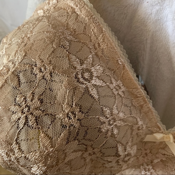 Norvell | Intimates & Sleepwear | New Vintage Norvell Bra 874 Beige W ...